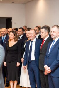 Celebrity Format Billing - Street Format